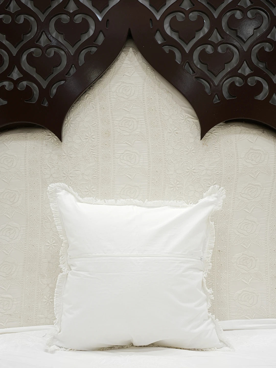 White Cotton Chikankari Cushion Cover with Zari – Ada Chikan